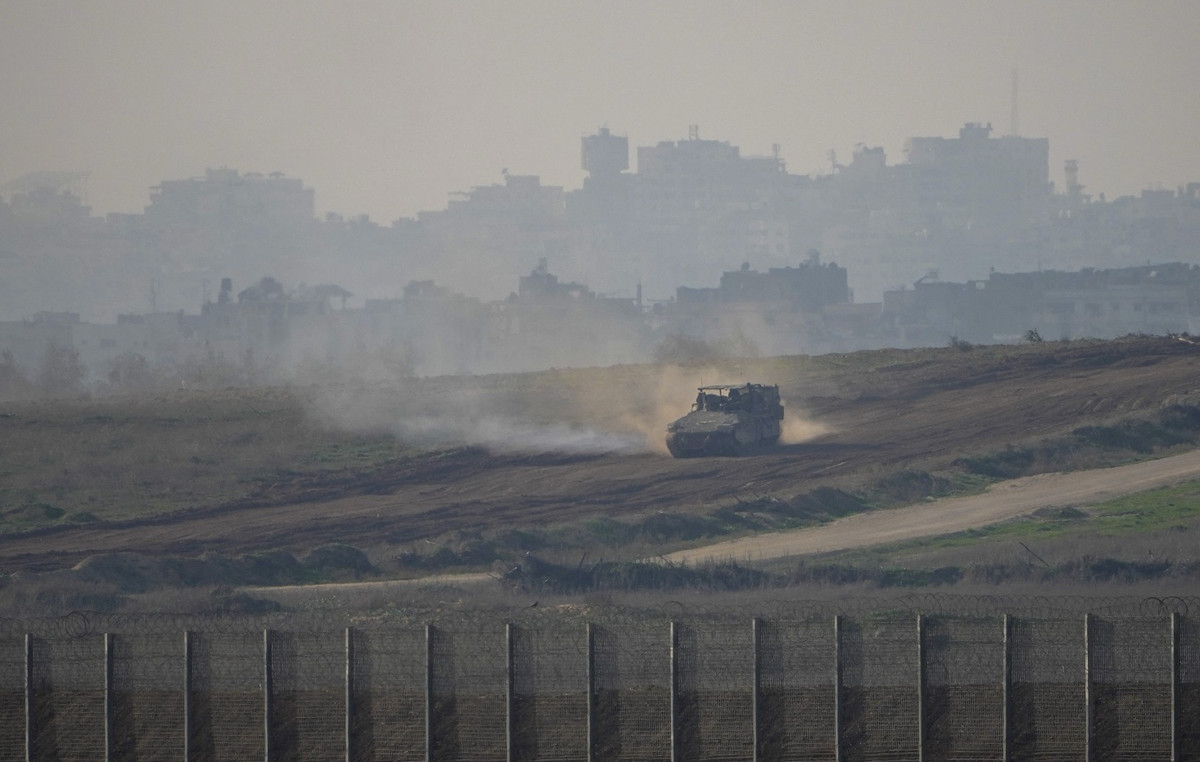 Israel: Army converted 30% of Gaza Strip into a neutral zone - World ...