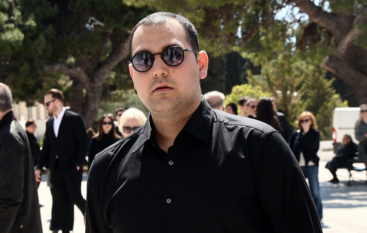 Χρίστος Κούγιας σε Μπιμπίλα: Μην αποσύρεις την αγωγή – Πες ότι επέδωσες ...