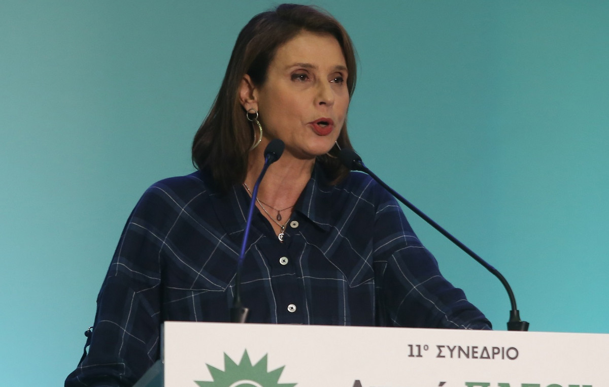 Τη Μεγάλη Τρίτη η απόφαση για την Κατερίνα Μπατζελή στο ΠΑΣΟΚ ...