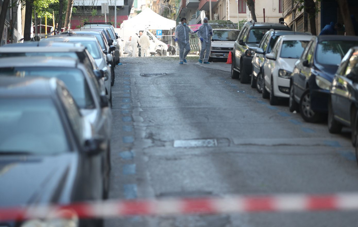 Έκρηξη στη Θεσσαλονίκη: Καλάσνικοφ, ληστείες και η μοιραία κίνηση που ...