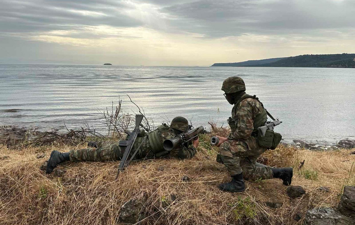 Ο «Χάρτης μετάβασης» για τις Ένοπλες Δυνάμεις στη Βουλή: Τι αλλάζει στο ...