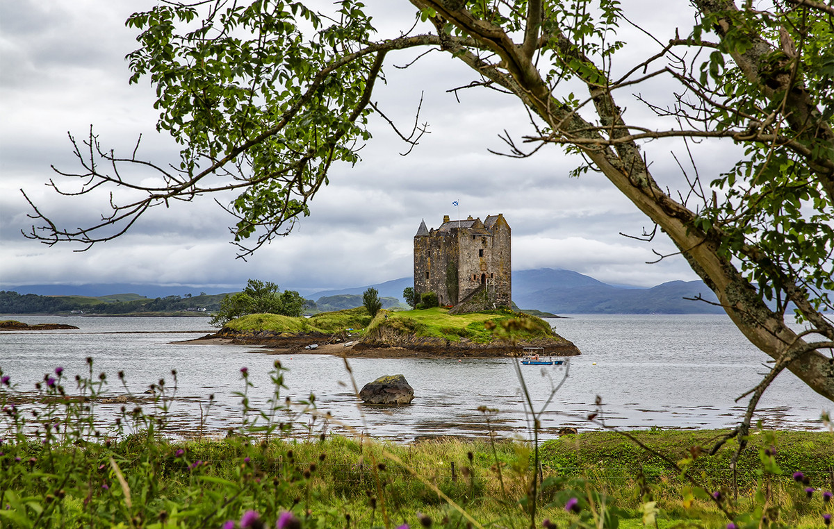 Shuna Island: Το ιδιωτικό νησί με το ερειπωμένο κάστρο στη Σκωτία που ...