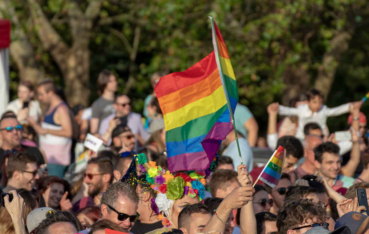 Ιερείς ετοιμάζουν αντισυγκεντρώσεις για το Athens Pride – «20 χρόνια αμαρτίας» - Newsbeast