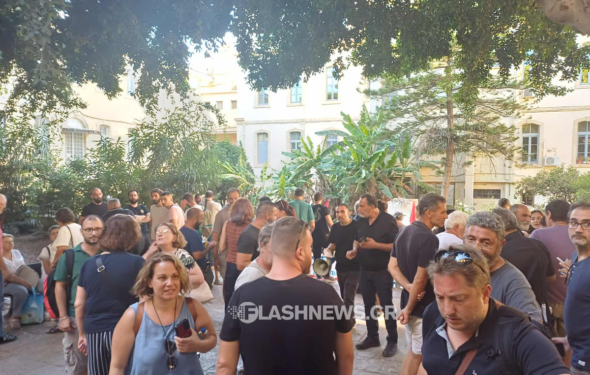 Ένοχοι οι τέσσερις κατηγορούμενοι για την επίθεση στα γραφεία του ΚΚΕ ...