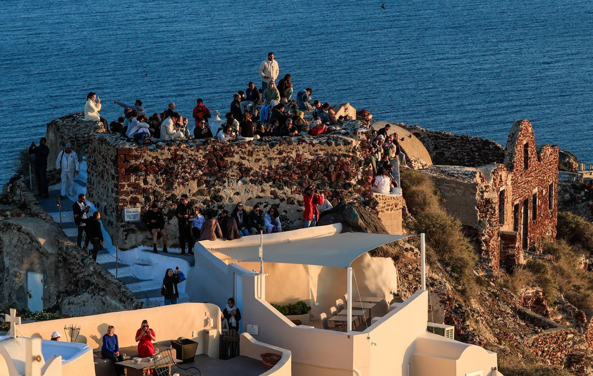 Ταξίδια στην εποχή του Instagram: Η φρενίτιδα των likes και τα ...