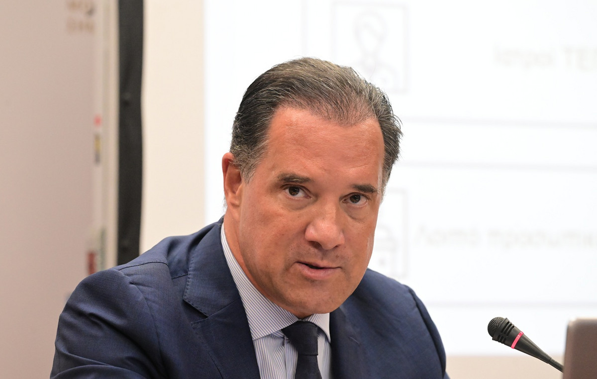 Γεωργιάδης για Novartis: Η Μαραγγέλη έλαβε 24 εκατ. από τις ΗΠΑ και δεν ...
