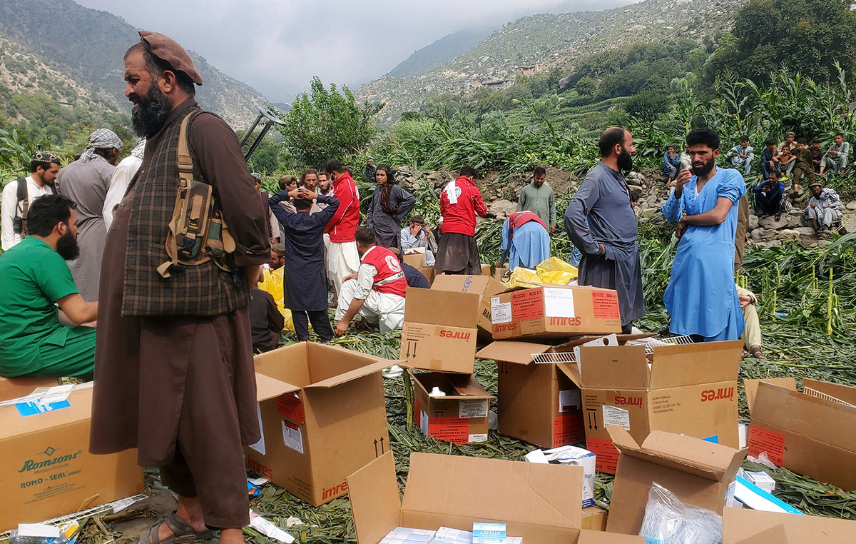 Afghanistan's food crisis is deepening as international aid to the ...