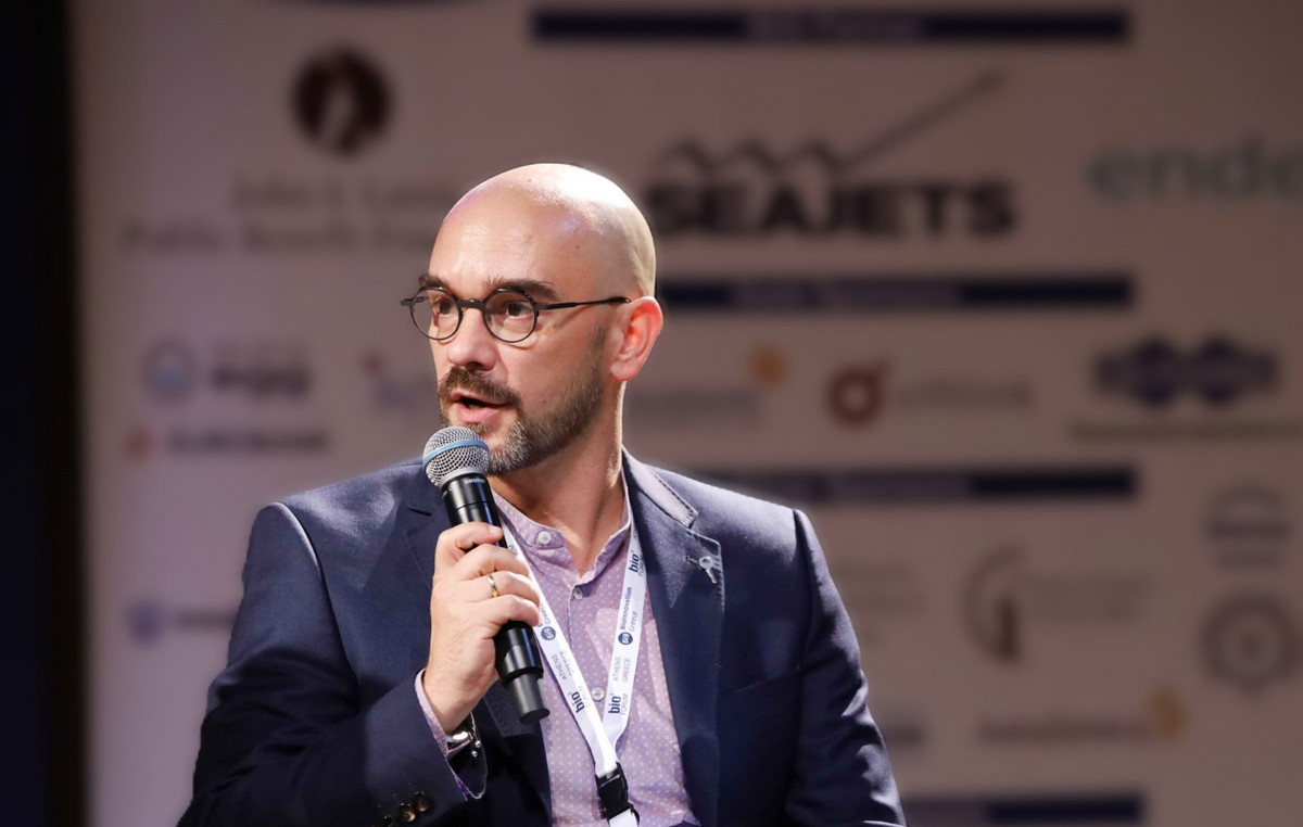 Pfizer στο Bio3 Forum 2025: Η Τεχνητή Νοημοσύνη ανάβει τον σπινθήρα της ...
