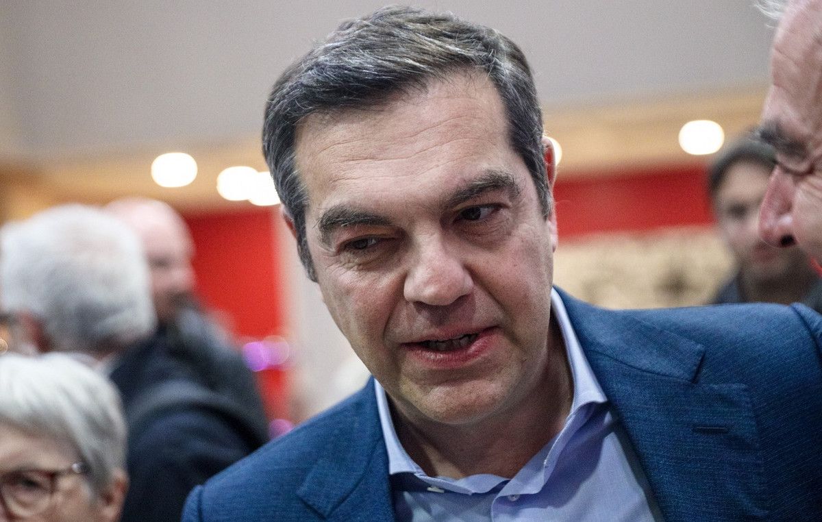 Τσίπρας: «Στην πατρίδα μας δοκιμάζονται σήμερα και η δημοκρατία και η ...