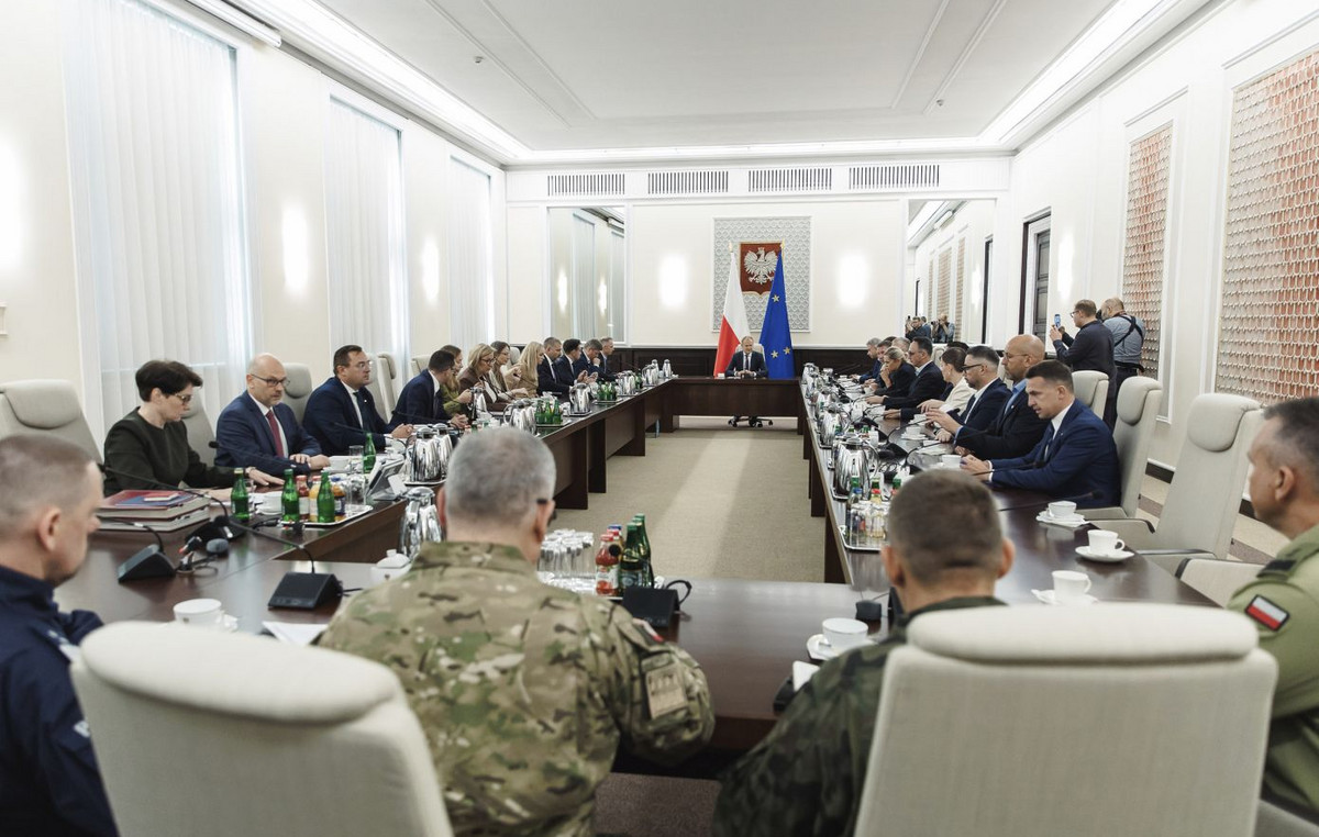 Η Πολωνία ζήτησε την ενεργοποίηση του Άρθρου 4 του ΝΑΤΟ μετά την ...