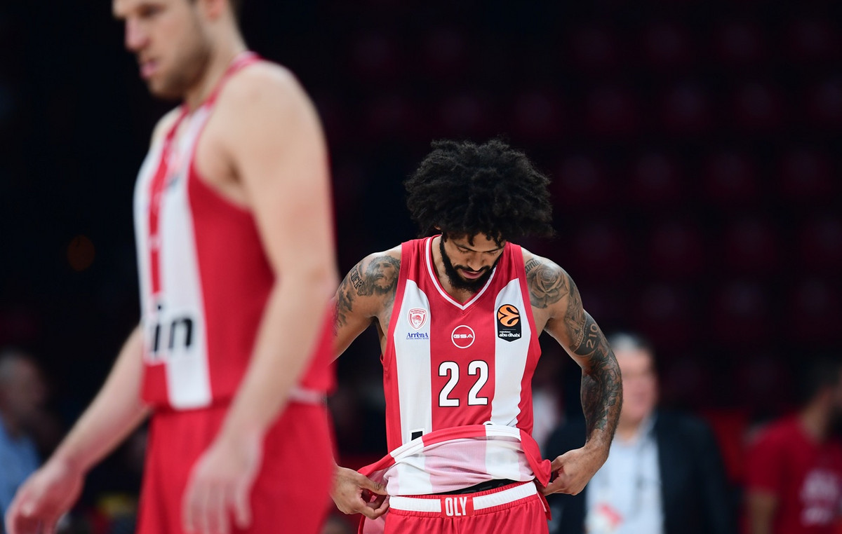 Δεύτερη ήττα για τον Ολυμπιακό στην Euroleague – Η Εφές πήρε τη νίκη ...