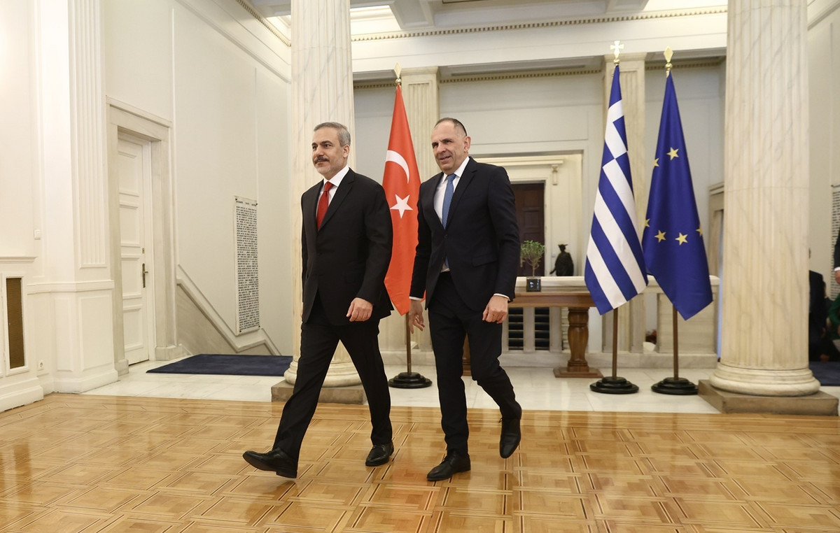 Τι θα γίνει με την πενταμερή διάσκεψη και τι θέλει η Τουρκία – Το θέμα ...