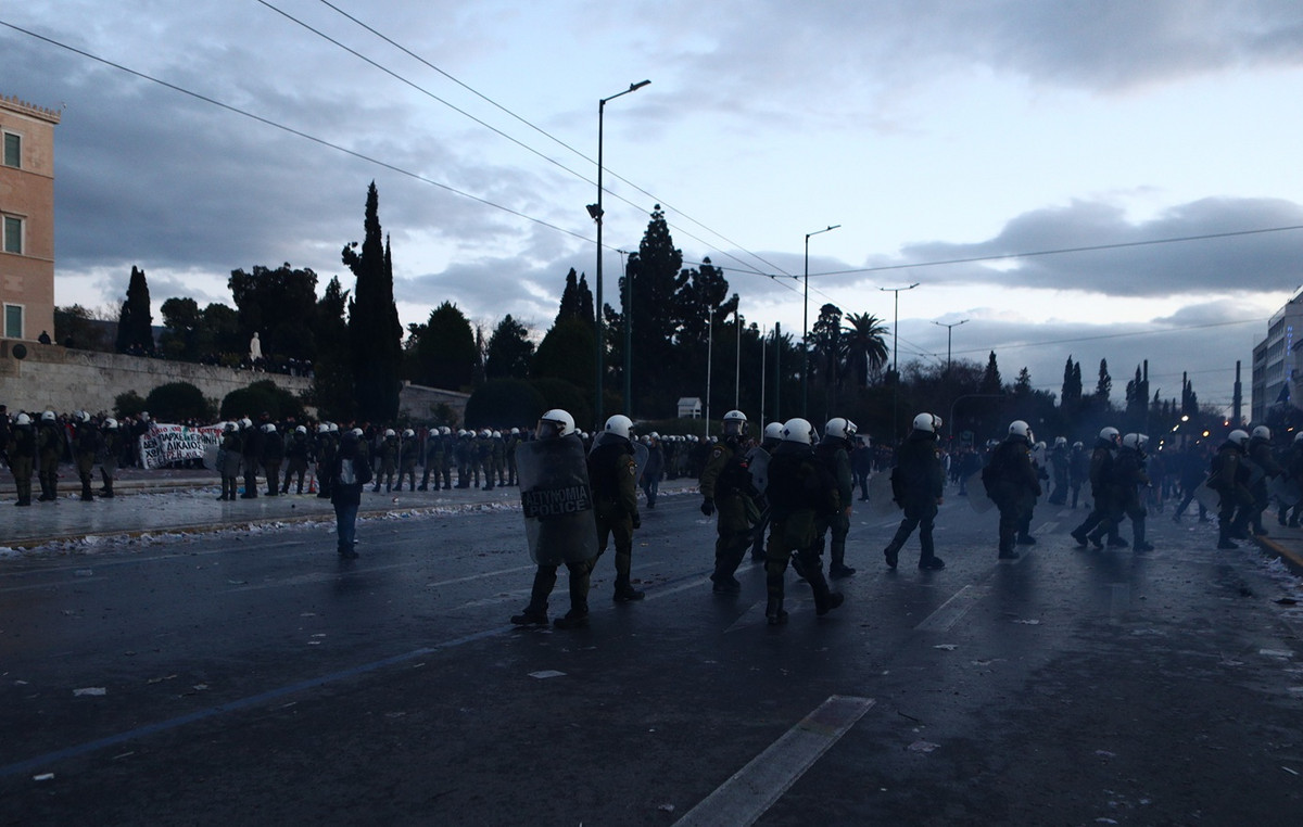 Βίαια επεισόδια στο Μεξικό, σε διαδηλώσεις κατά της εγκληματικότητας ...