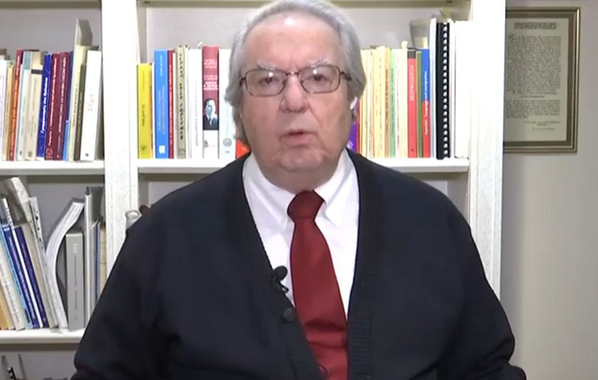 Μπαμπινιώτης: «Η ελληνική γλώσσα δεν κινδυνεύει να χαθεί – Ξένες λέξεις ...