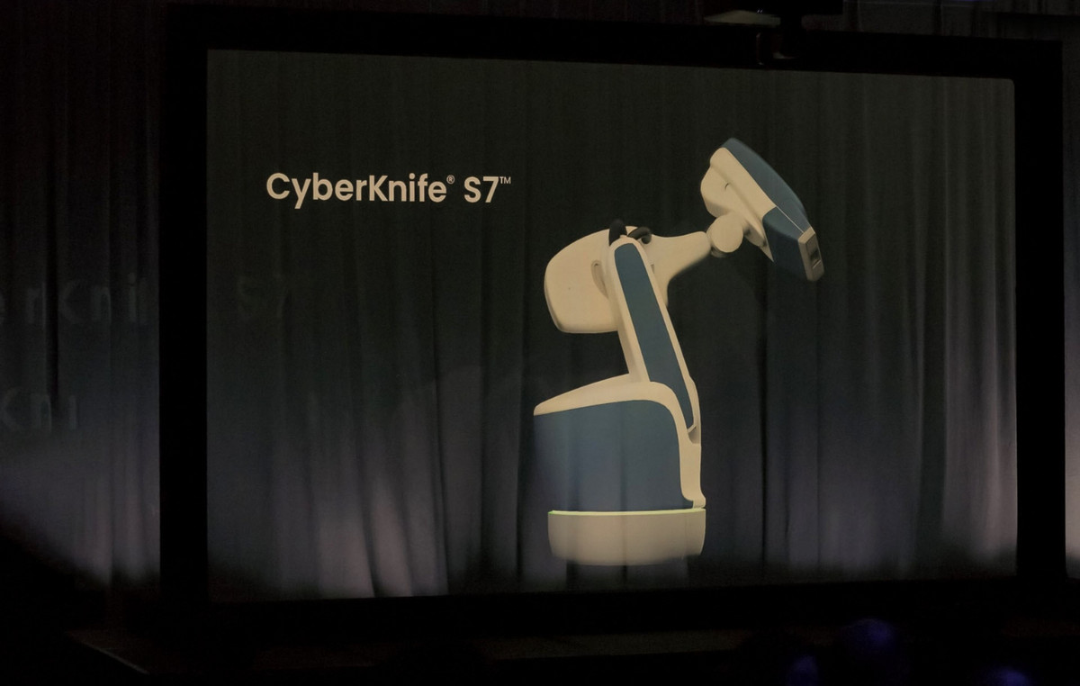 Ο Όμιλος Ιατρόπολις περνά στη νέα CyberKnife εποχή - Newsbeast