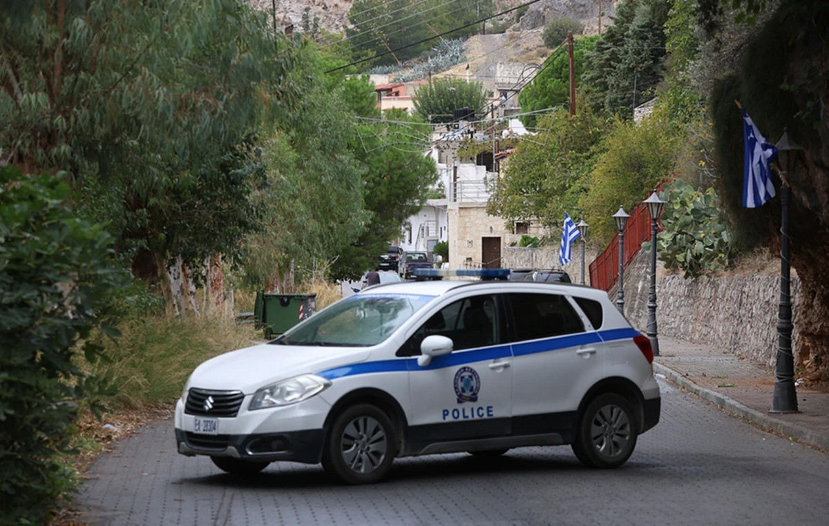 «Φαρ ουεστ» τα Βορίζια από το 2001: Όταν πυροβολούσαν αστυνομικούς για ...