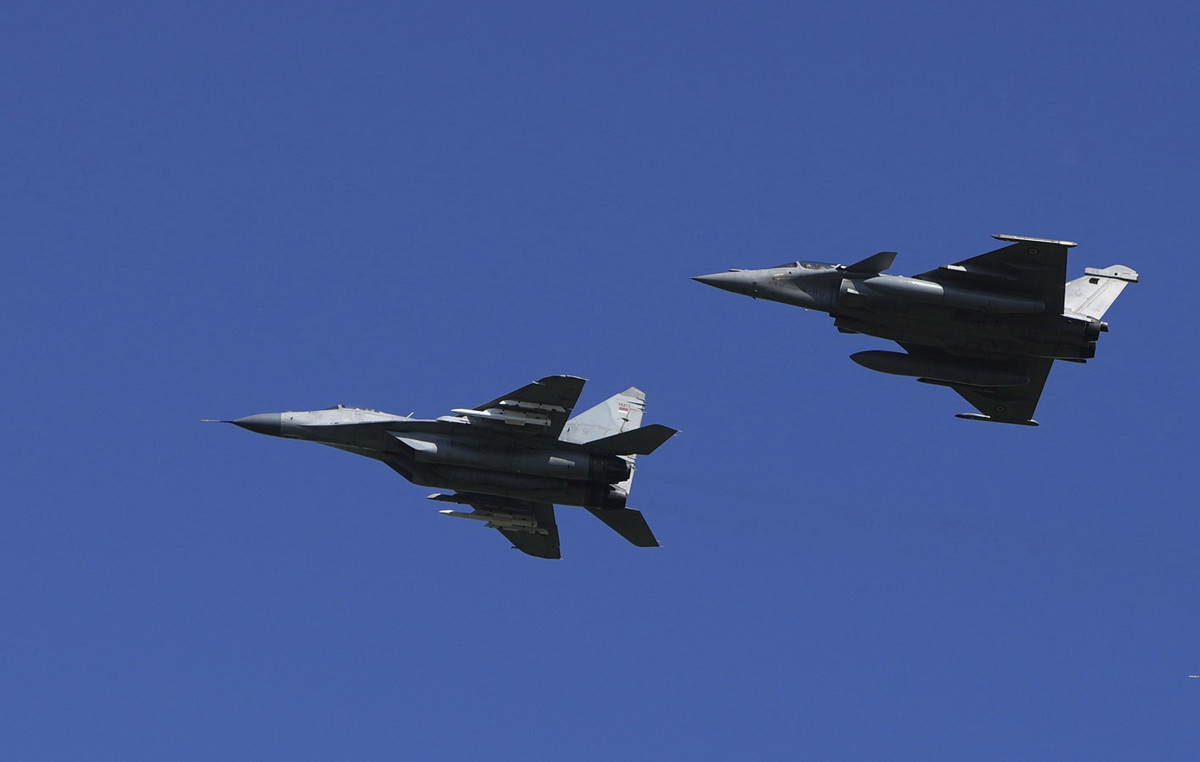 Η Πολωνία παραδίδει τα 14 τελευταία MiG-29 στην Ουκρανία με αντάλλαγμα ...