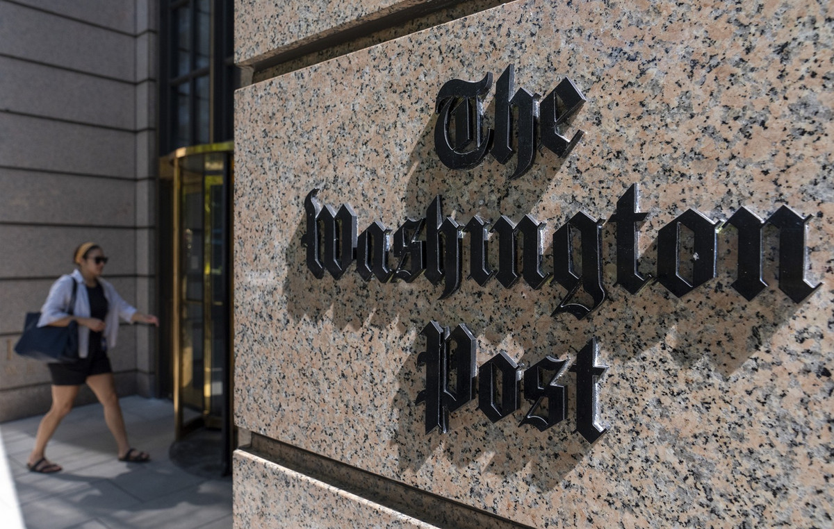 Μπλόκο του δικαστηρίου στην κυβέρνηση Τραμπ στον έλεγχο των συσκευών δημοσιογράφου της ...