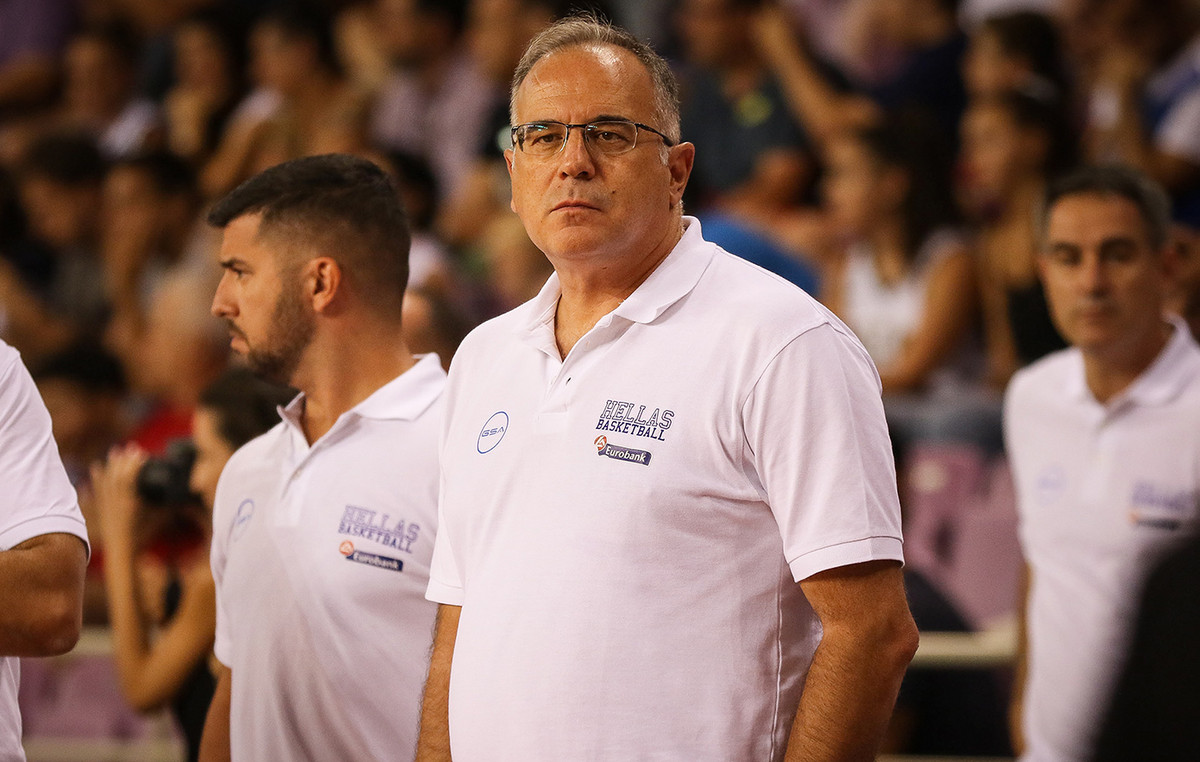 Σοκ στο ελληνικό μπάσκετ: Πέθανε ο Θανάσης Σκουρτόπουλος - Newsbeast