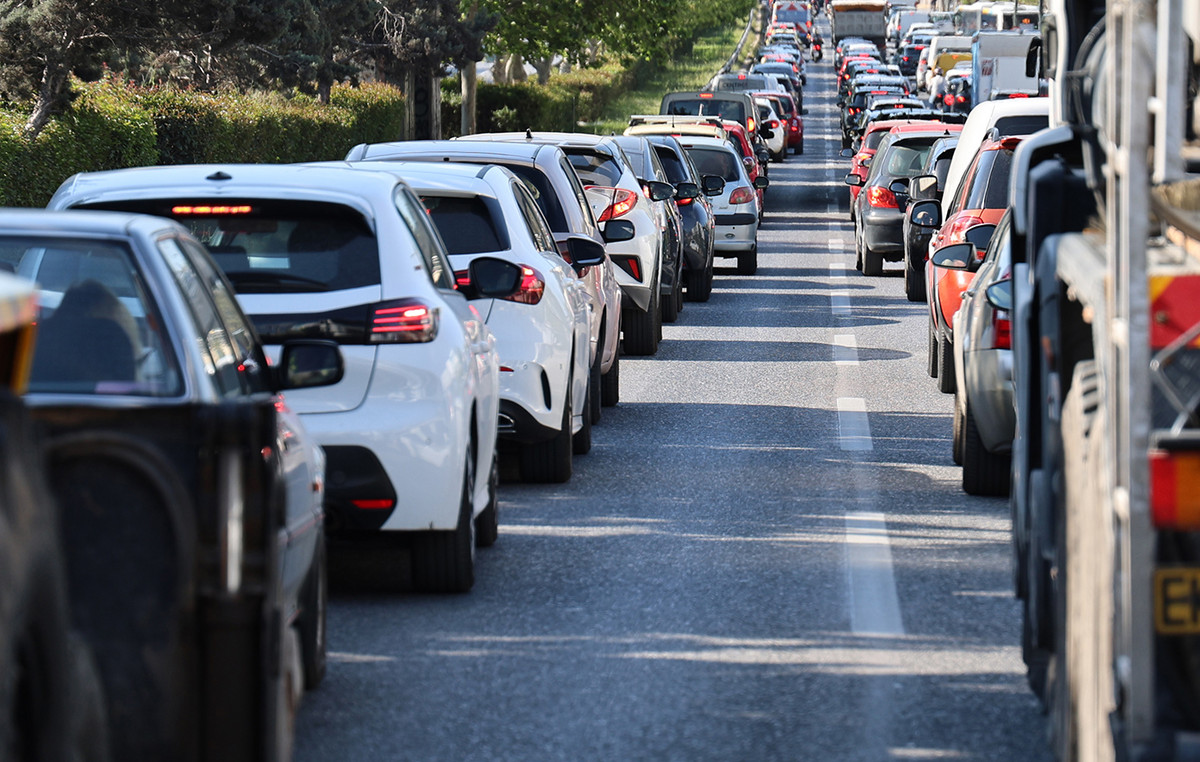 Η Ελλάδα παραμένει πάνω από τον ευρωπαϊκό μέσο όρο σε θανάτους από ...