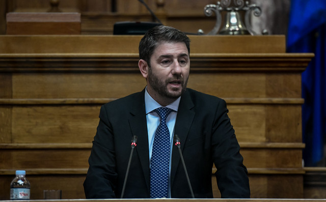 drapetsonavolley: ΣΥΝΕΧΙΖΟΝΤΑΙ ΕΝΤΑΤΙΚΑ ΟΙ ΕΡΓΑΣΙΕΣ ΕΞΩΡΑΙΣΜΟΥ ΤΟΥ ''ΑΡ ...